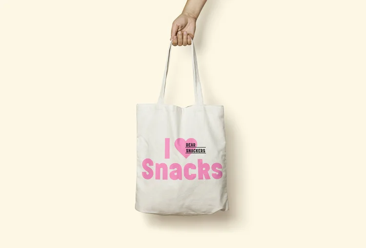 PETRA CUSCHIERI — Dear Snackers — Visual Identity & Packaging