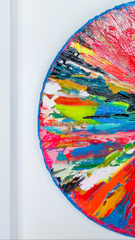 COLOUR BOMB — FUNNYTUMMY