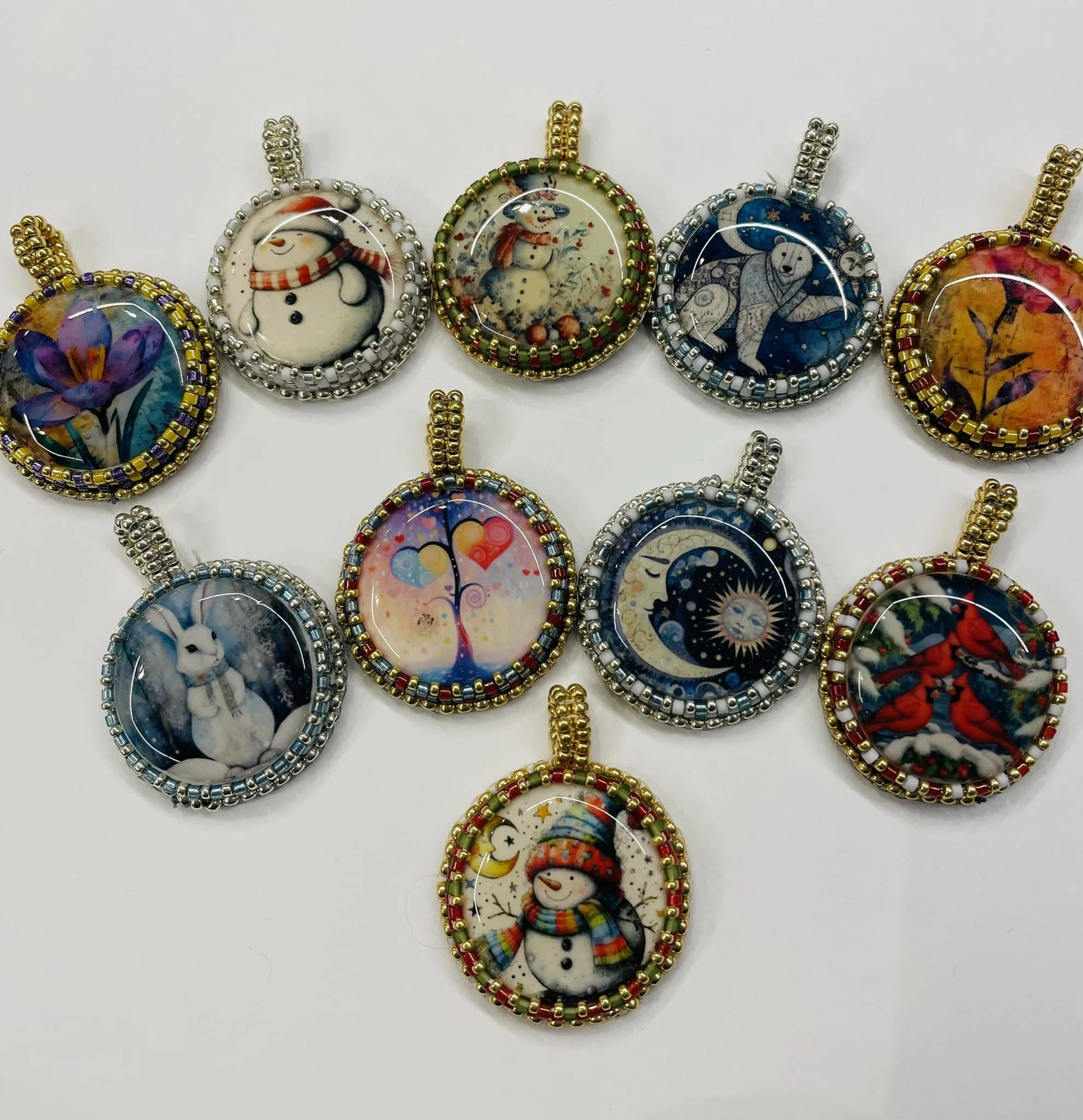 Learn the Basics of a Bead Embroidery January 2026 — Bead Soup