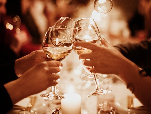 15 Fun Champagne Facts — tèr·ra·ve·nos