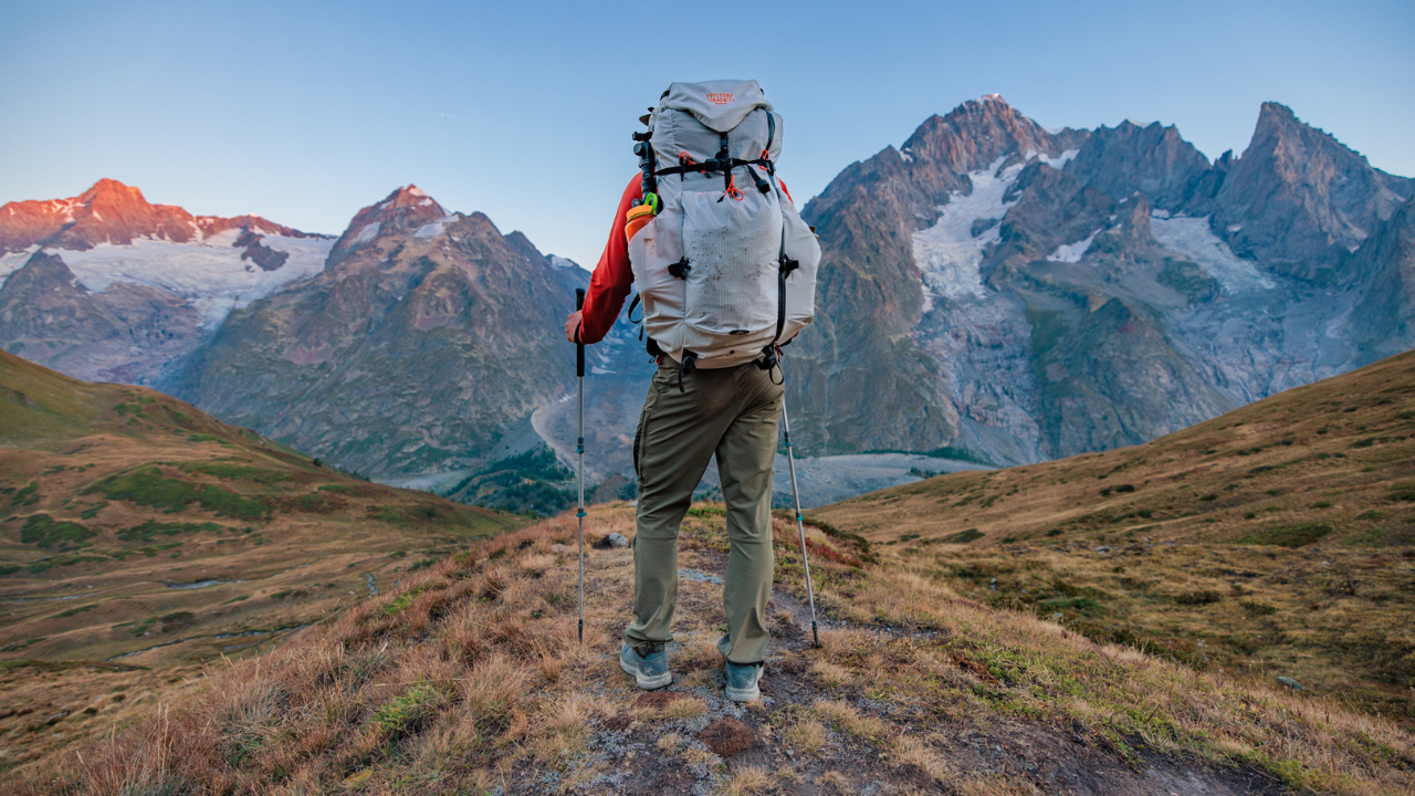 Hike the Tour du Mont Blanc without Money or Plans — ERIC HANSON . TV