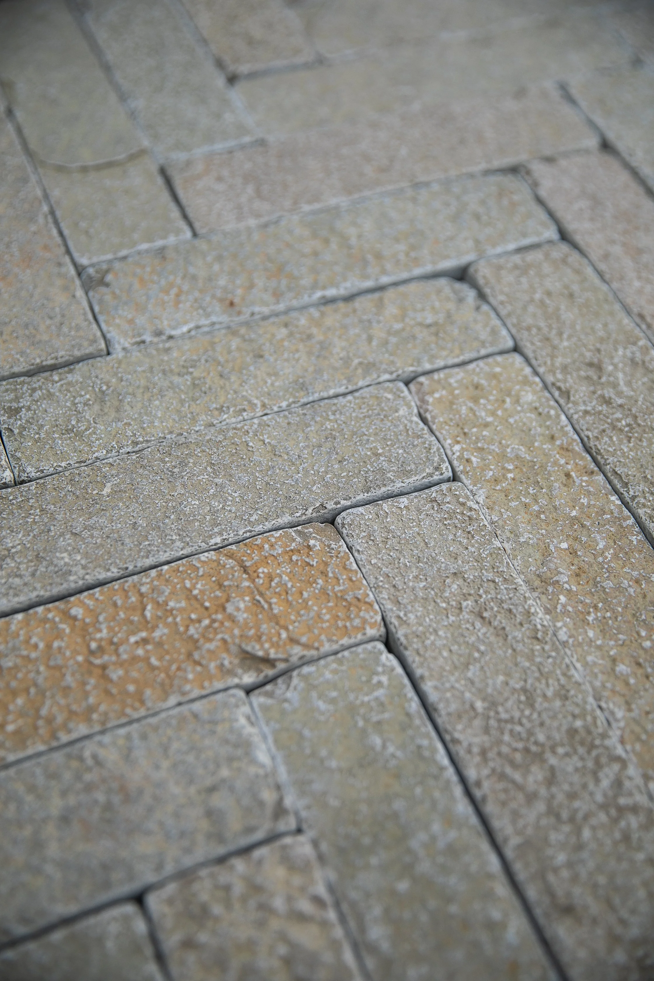 Cobbles, Setts, SlimSett Paving & Clay Pavers — Allgreen