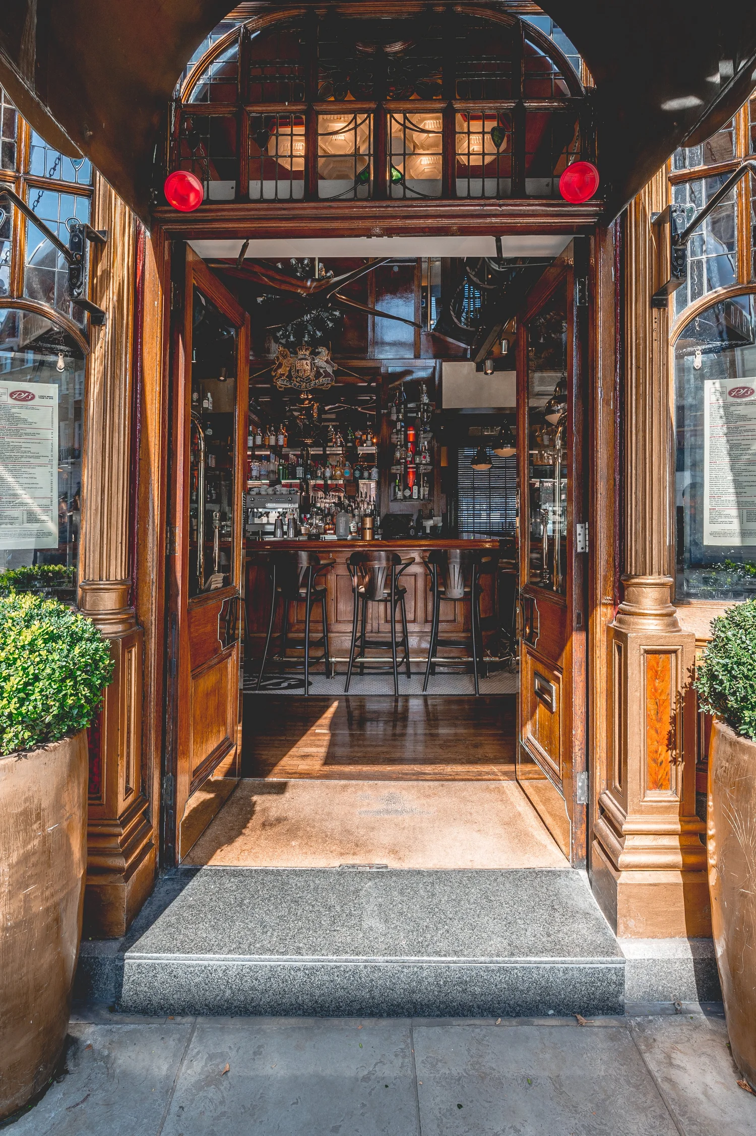 Book a Table — PJ's Chelsea Brasserie | Classic British dining in Chelsea