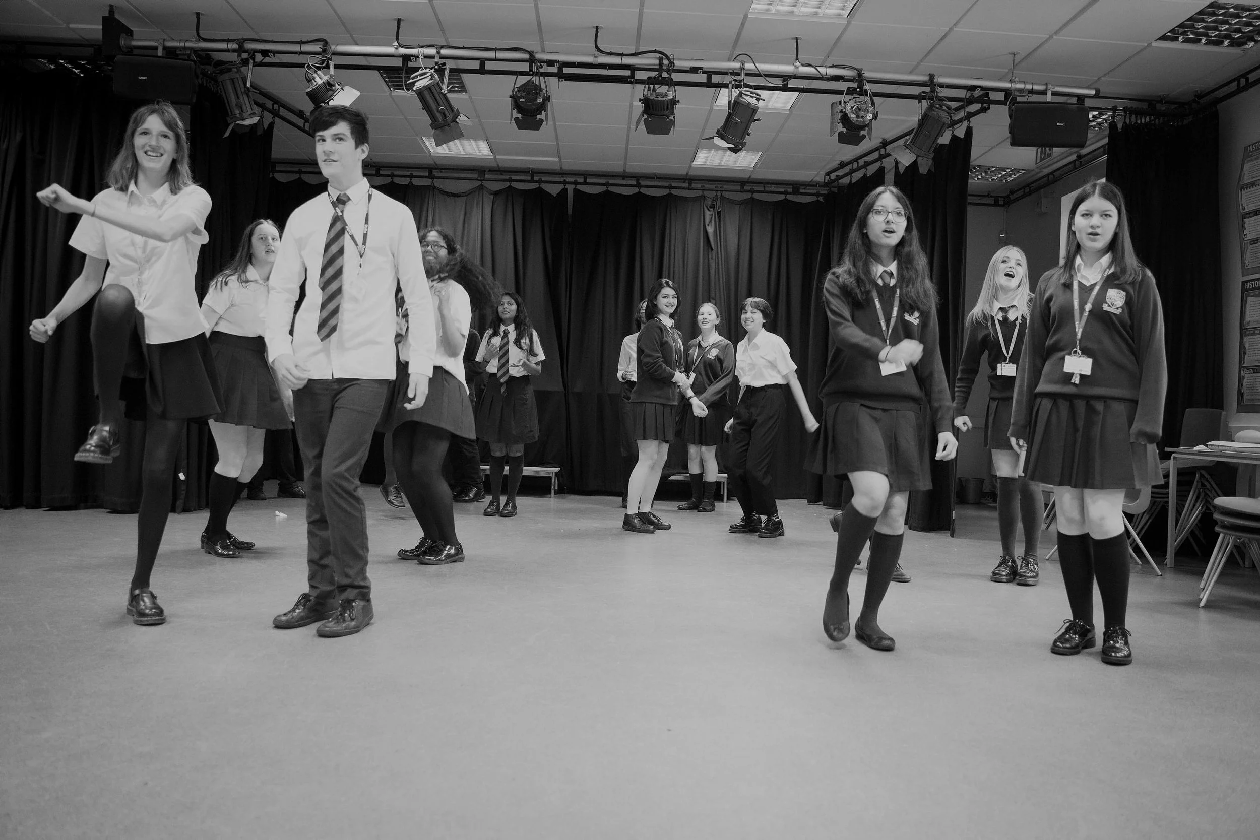 Shakespeare in Action: Drama Workshops for KS3 exploring A Midsummer ...