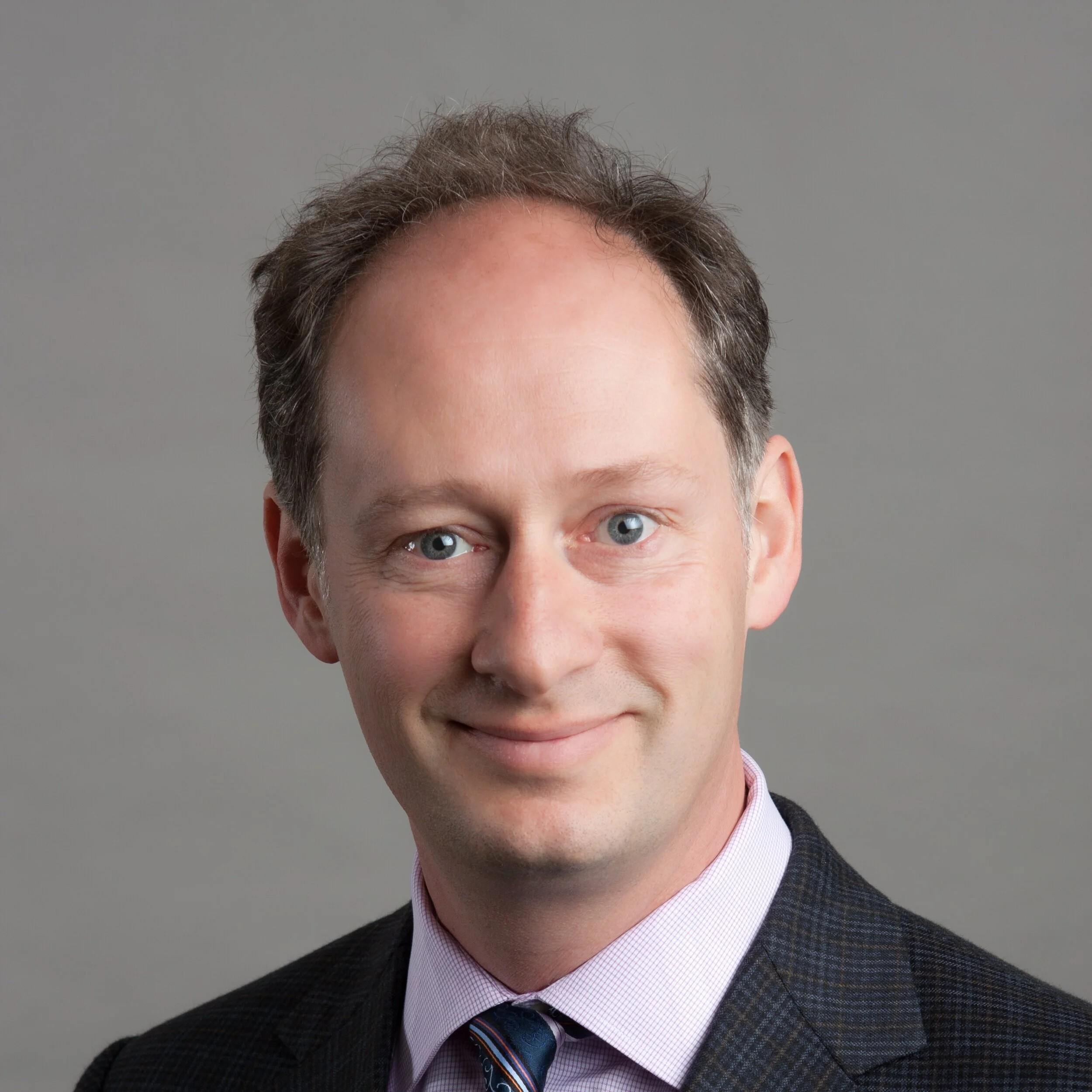 Dr. Thomas Hellmann, DP World Professor of Entrepreneurship ...