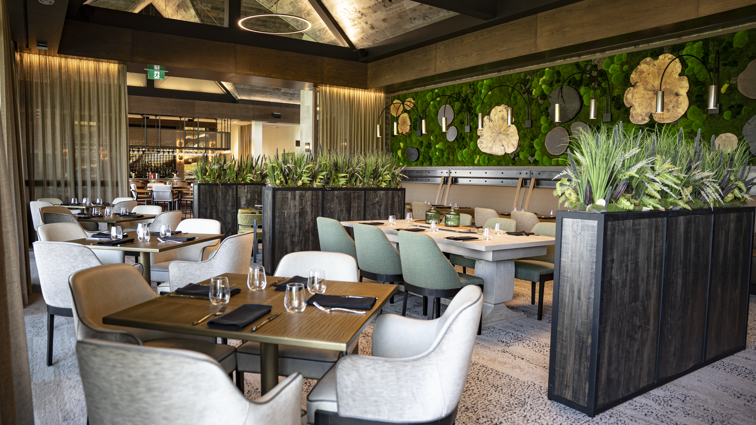 Fescue Restaurant & Lounge — Osprey Valley