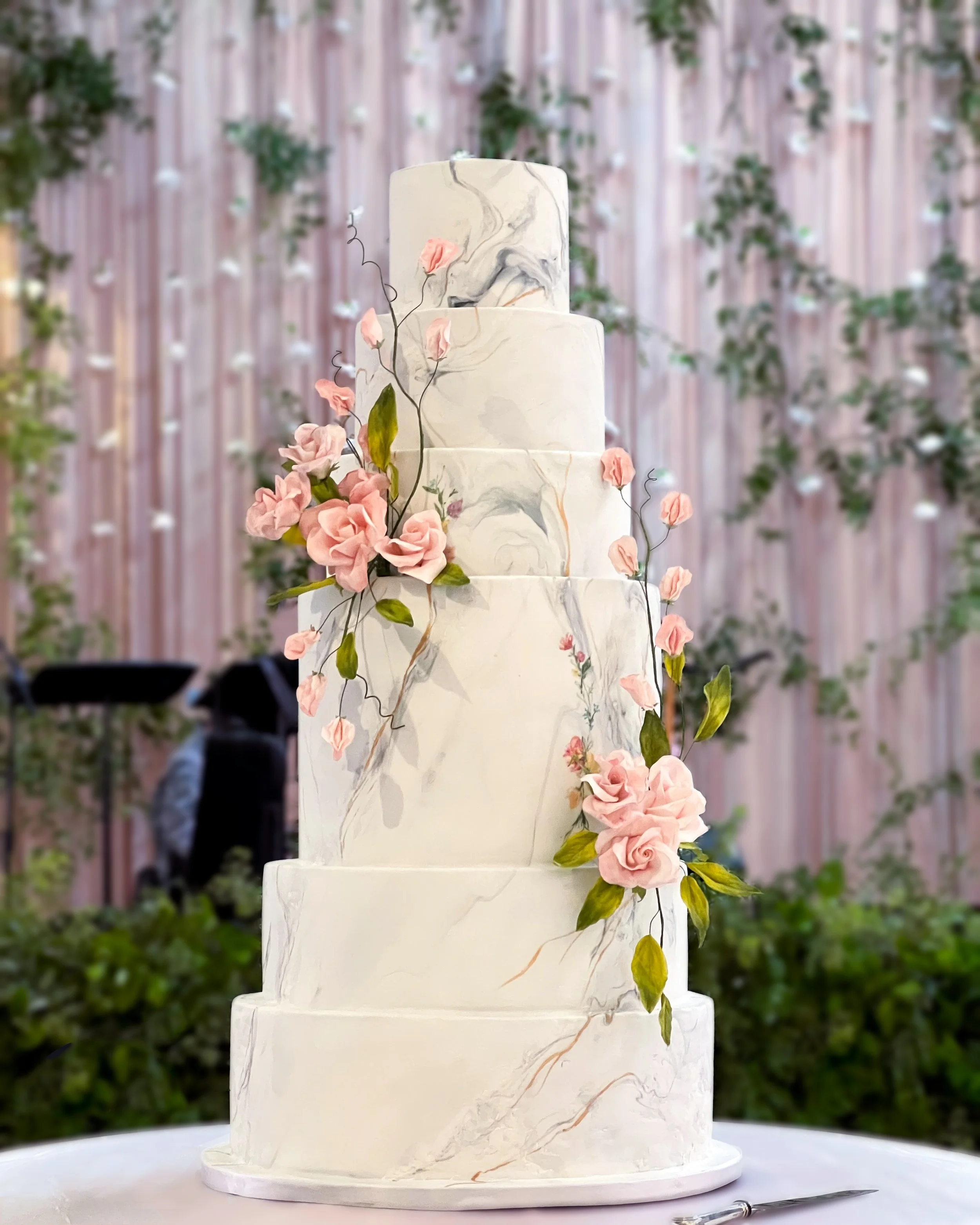 Katya Nichole Cakes | Luxurious Michigan Wedding Cakes