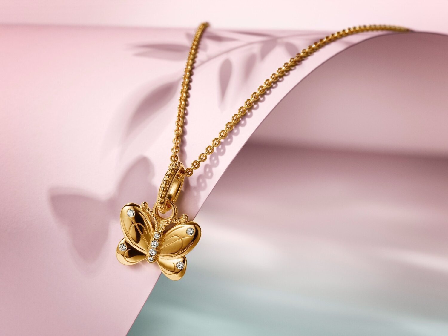 Jewellery — DawnWeller— Prop Stylist and Set Designer