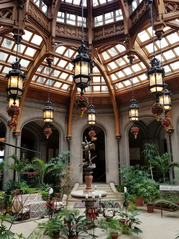 Biltmore: A Vanderbilt Family Legacy — FOREIGN PRESS