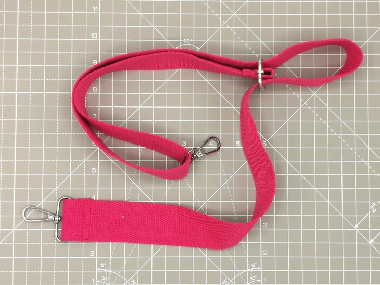 How to create a basic strap with perfect finished ends — Hazel A Patterns