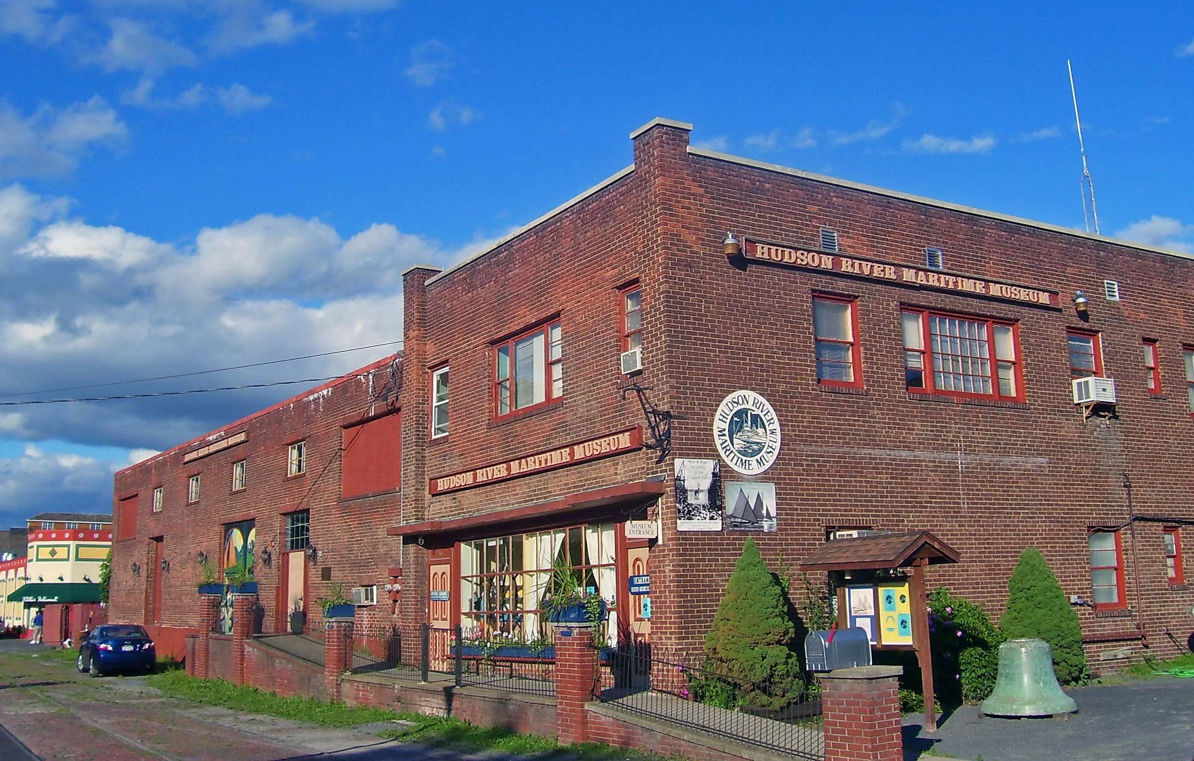 Museum & Park Passes — The Elting Memorial Library
