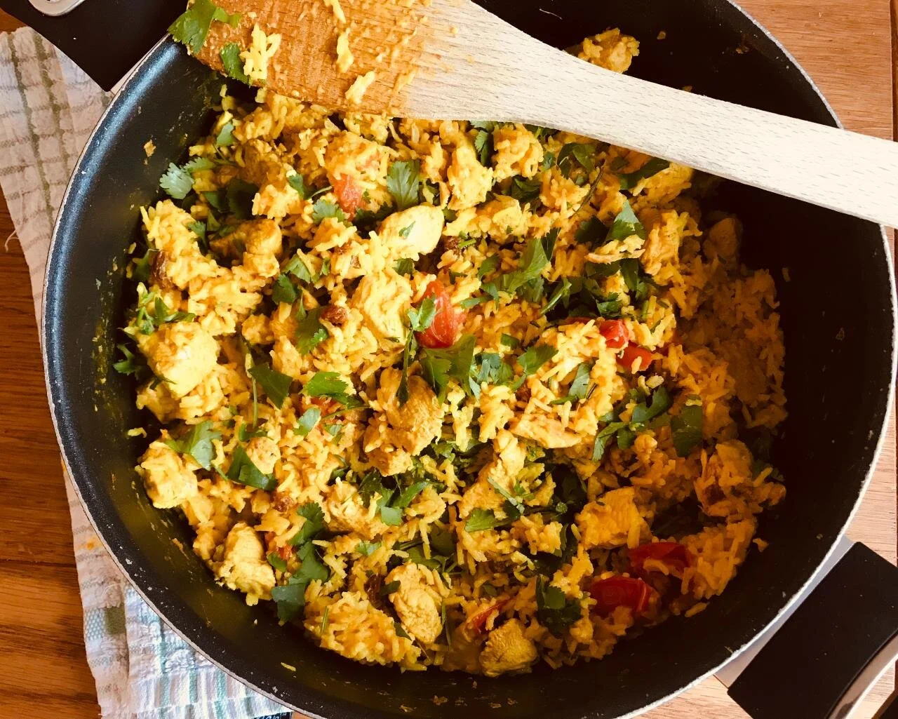 Simple One Pot Chicken Biryani — Hungry Munchkins by Laura Carbery