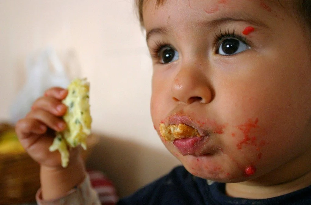How to get my baby to stop over stuffing their mouth with food ...