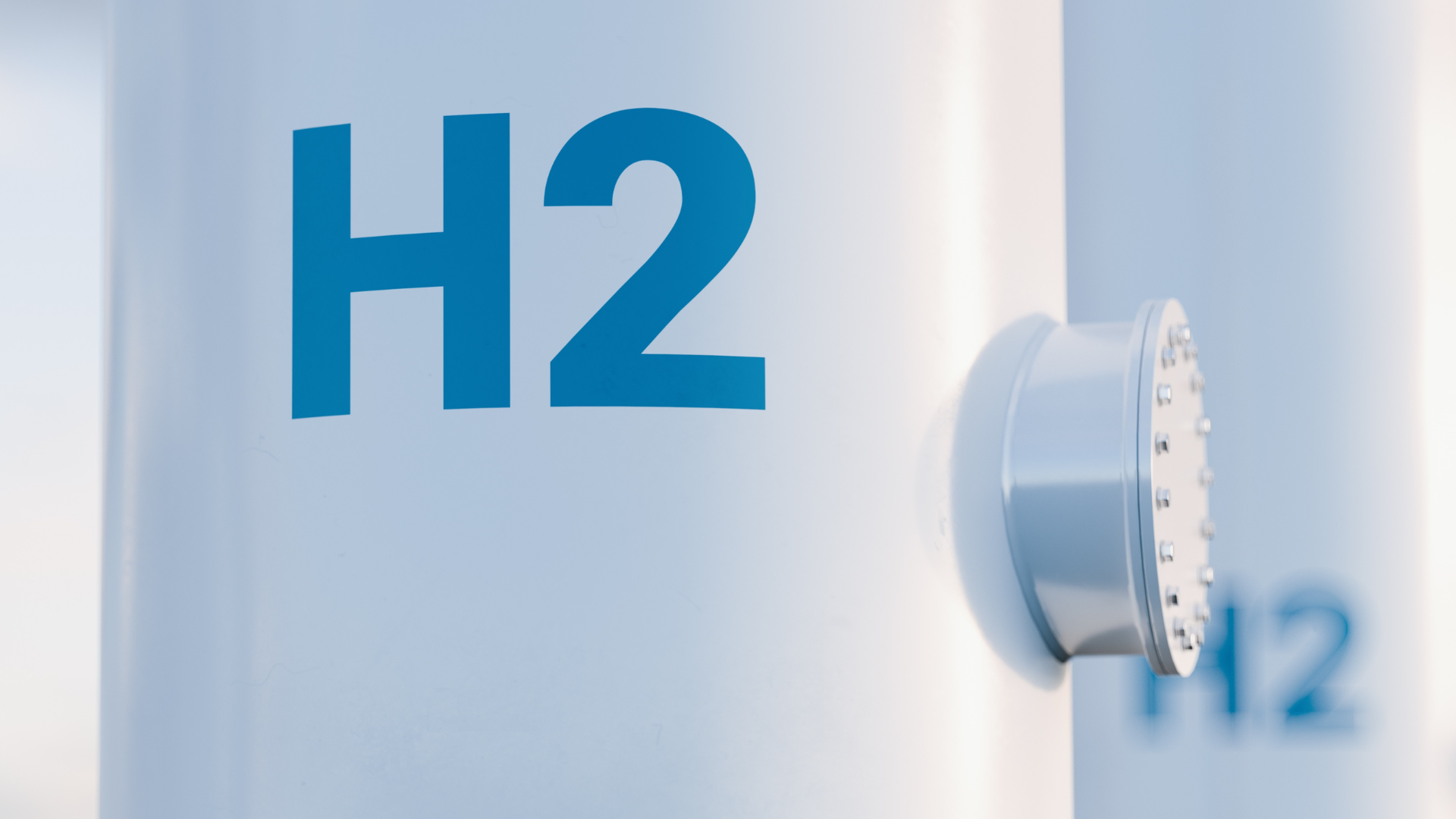 Progress in Hydrogen and Fuel Cells — HNO Green Fuels