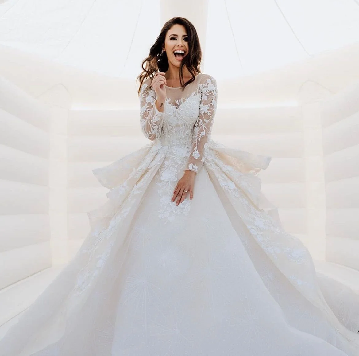 15 Modern Custom Ball Gowns That'll Stun on Your Wedding Day — Estelle ...