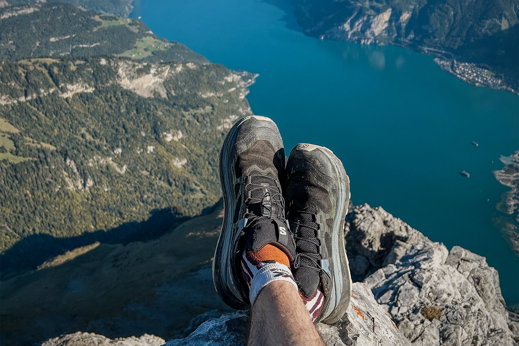 Shoprunner Silvan testet den Salomon Ultra Glide 2 — Wirth Sport ...