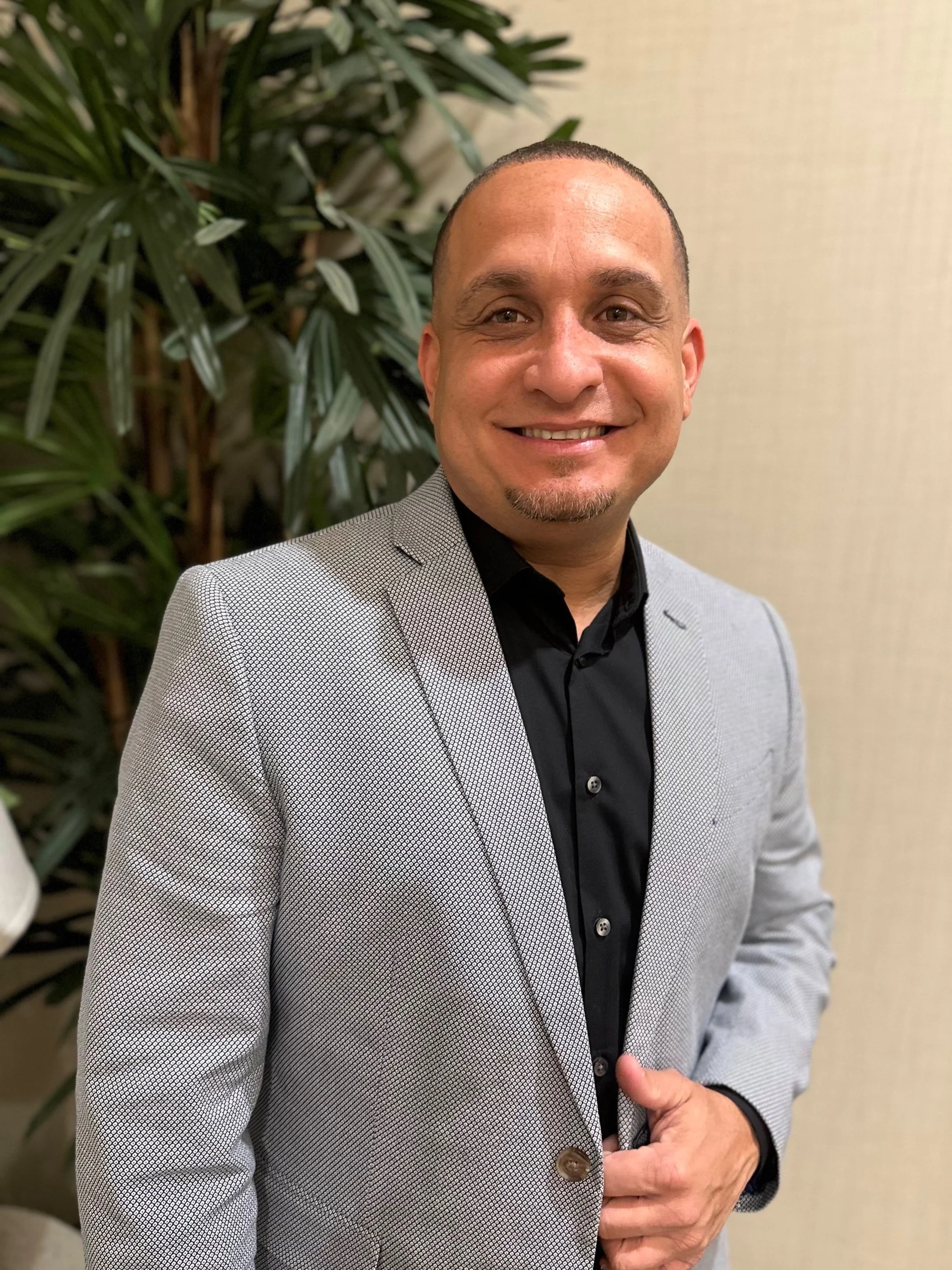 Clinicians — Hispanic Family Counseling