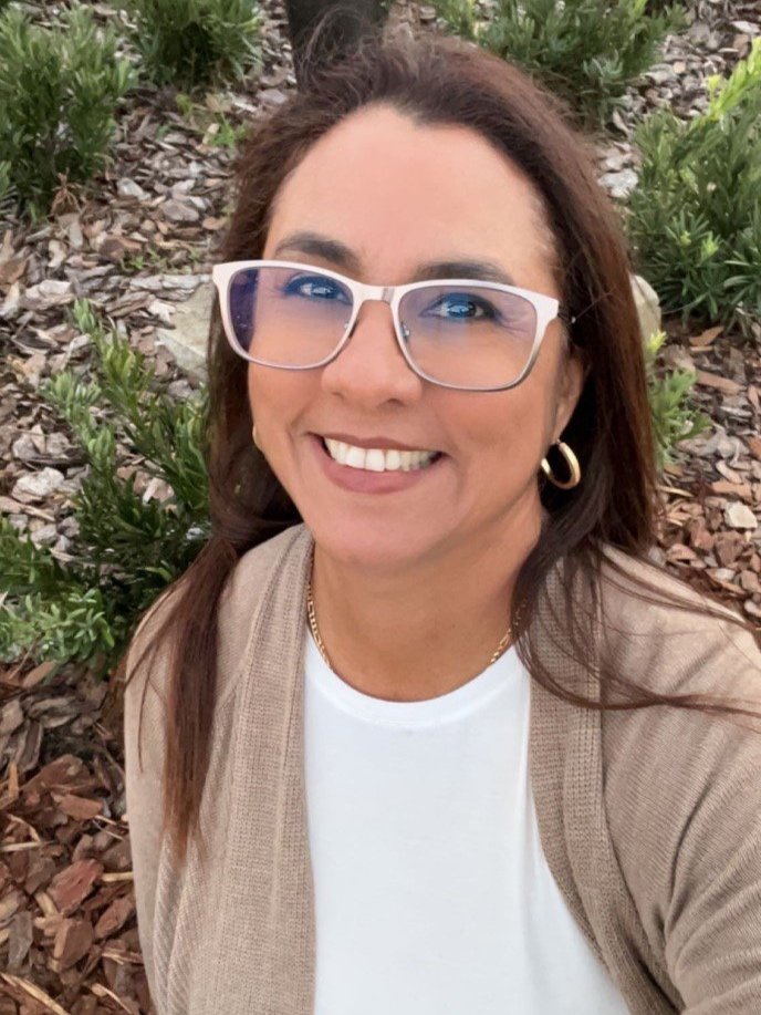 Clinicians — Hispanic Family Counseling