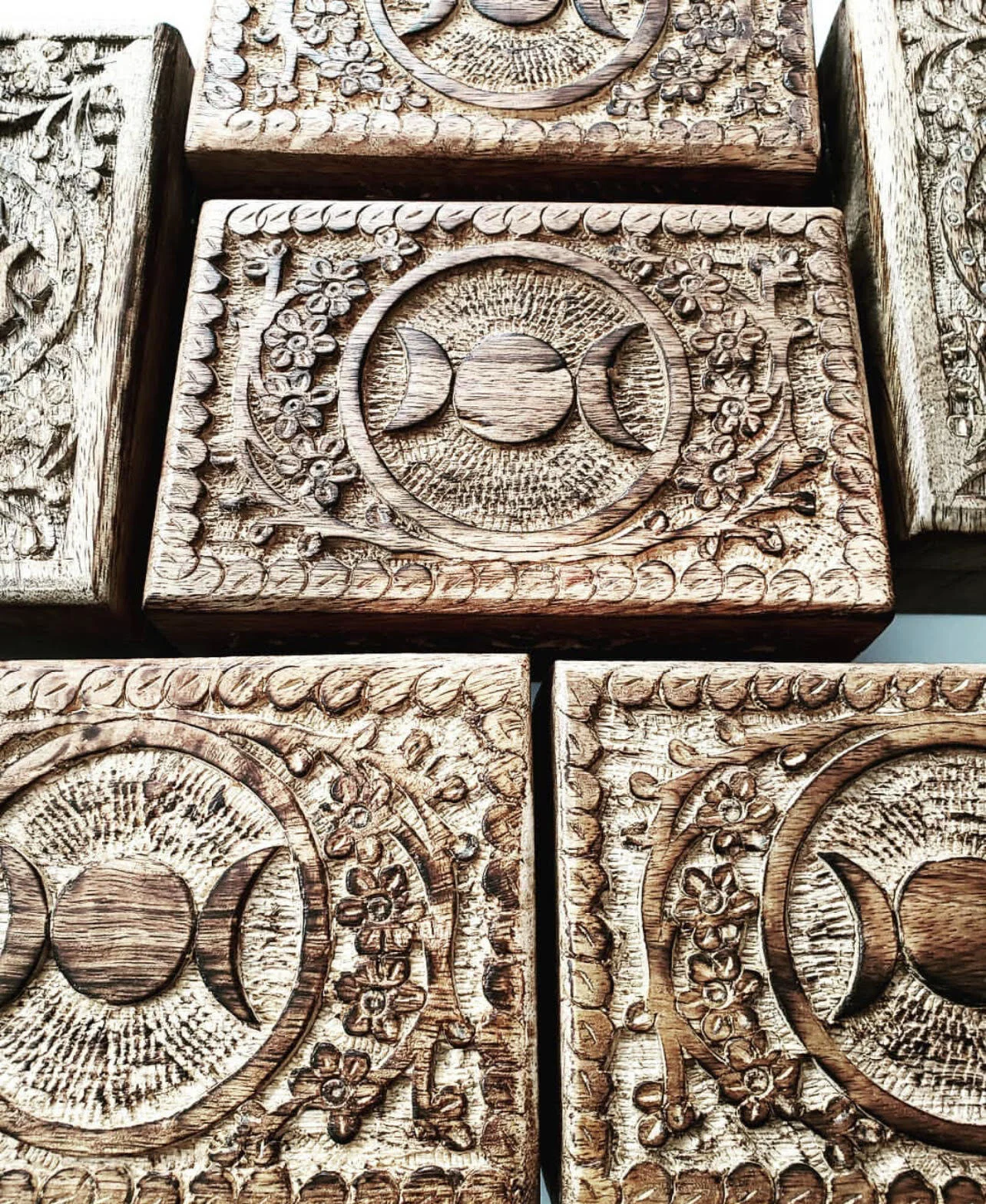 The Golden Line Spiritual Studio