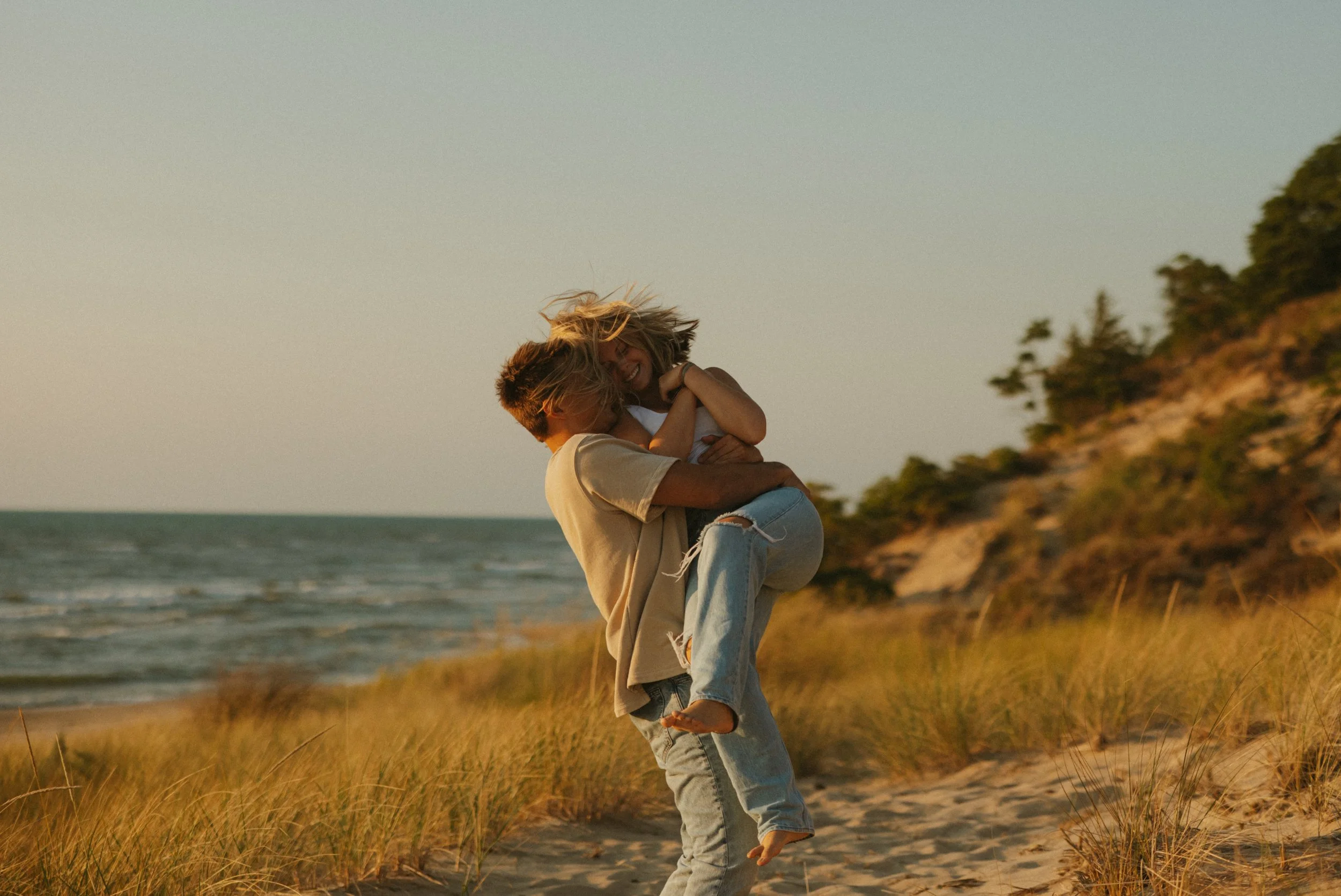 Nathan Chanski | Grand Rapids Michigan Wedding Photographer