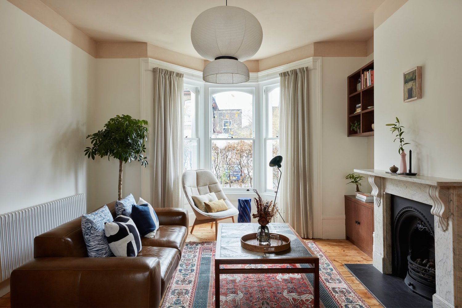 TOTTENHAM | Space Shack interior Design