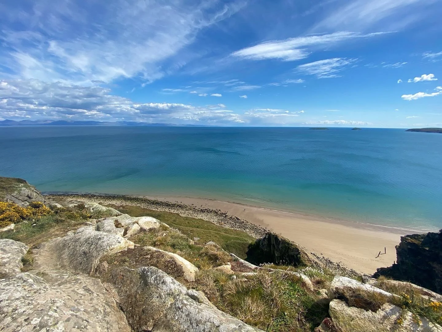 Llanbedrog and its local beaches in Spring | Tawelfor Cottage ...