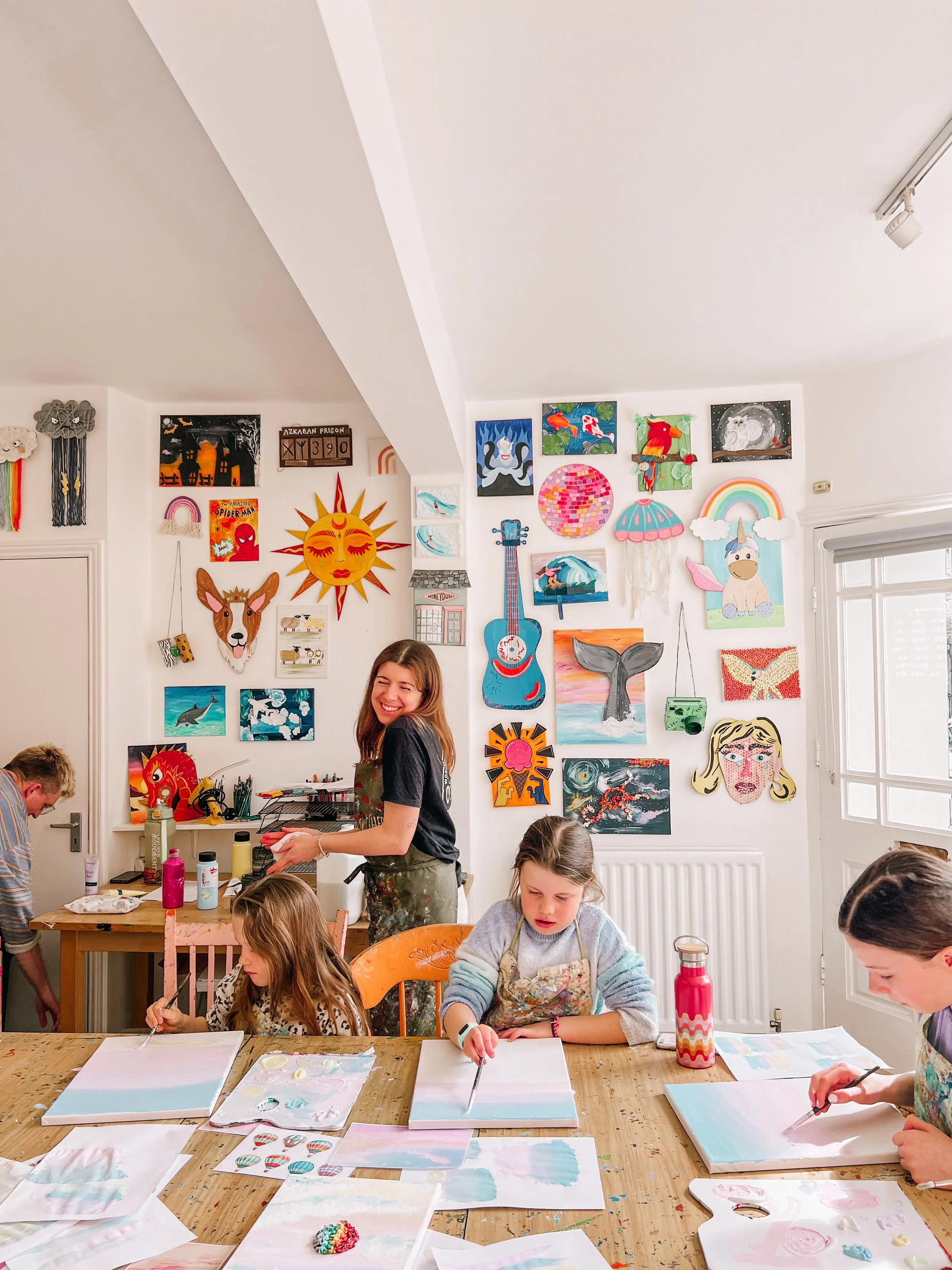Children's Art Lessons - Jessie's Art Shed