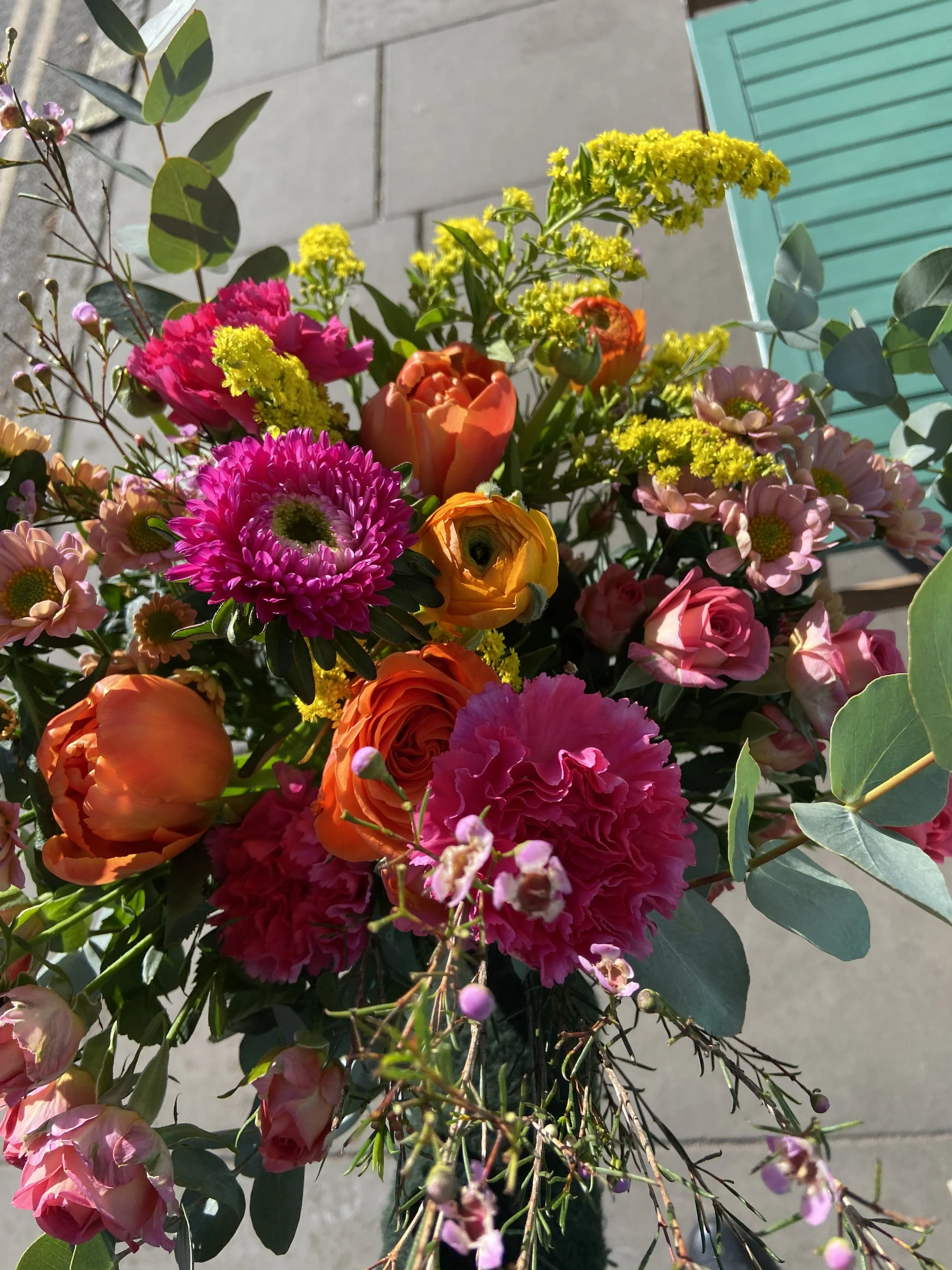 Flower Delivery Liverpool | Liverpool Florist | Arta's Flowers