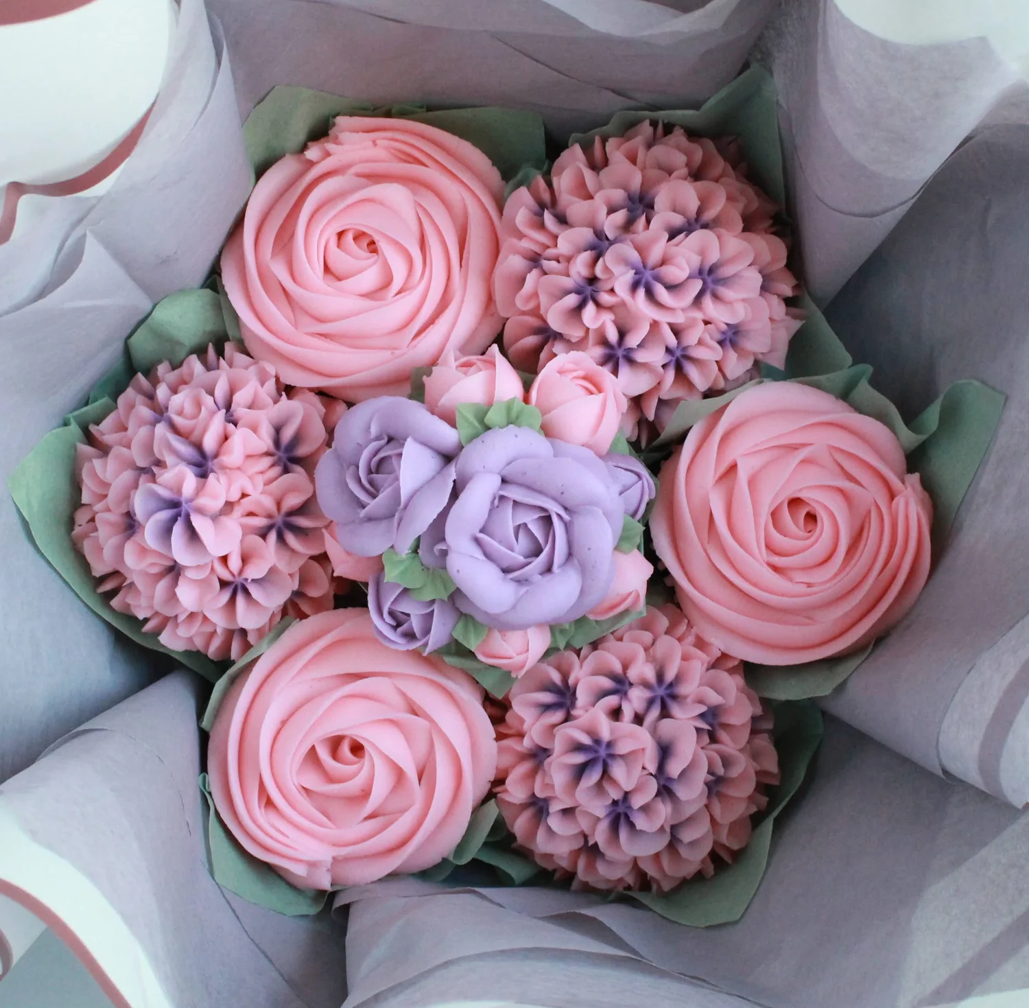 Orlando Cupcake Bouquets | Karina's Confectioneries | Orlando Custom Cakes