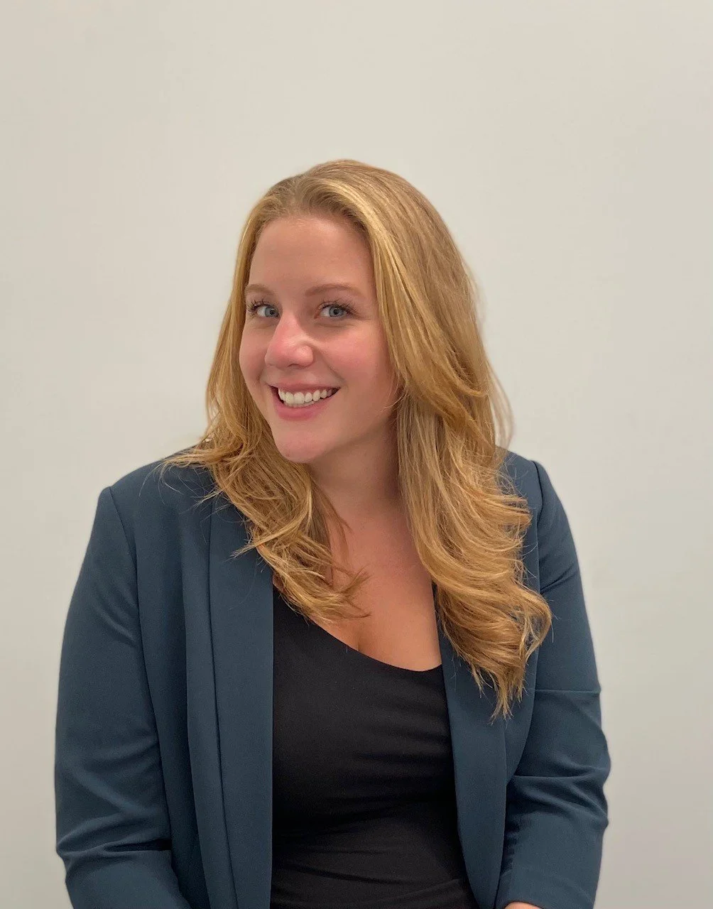 About 1 — Essence Development