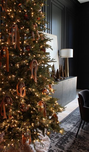 Festive Homes Sure to Inspire You This Christmas — The Curb Appeal Co.
