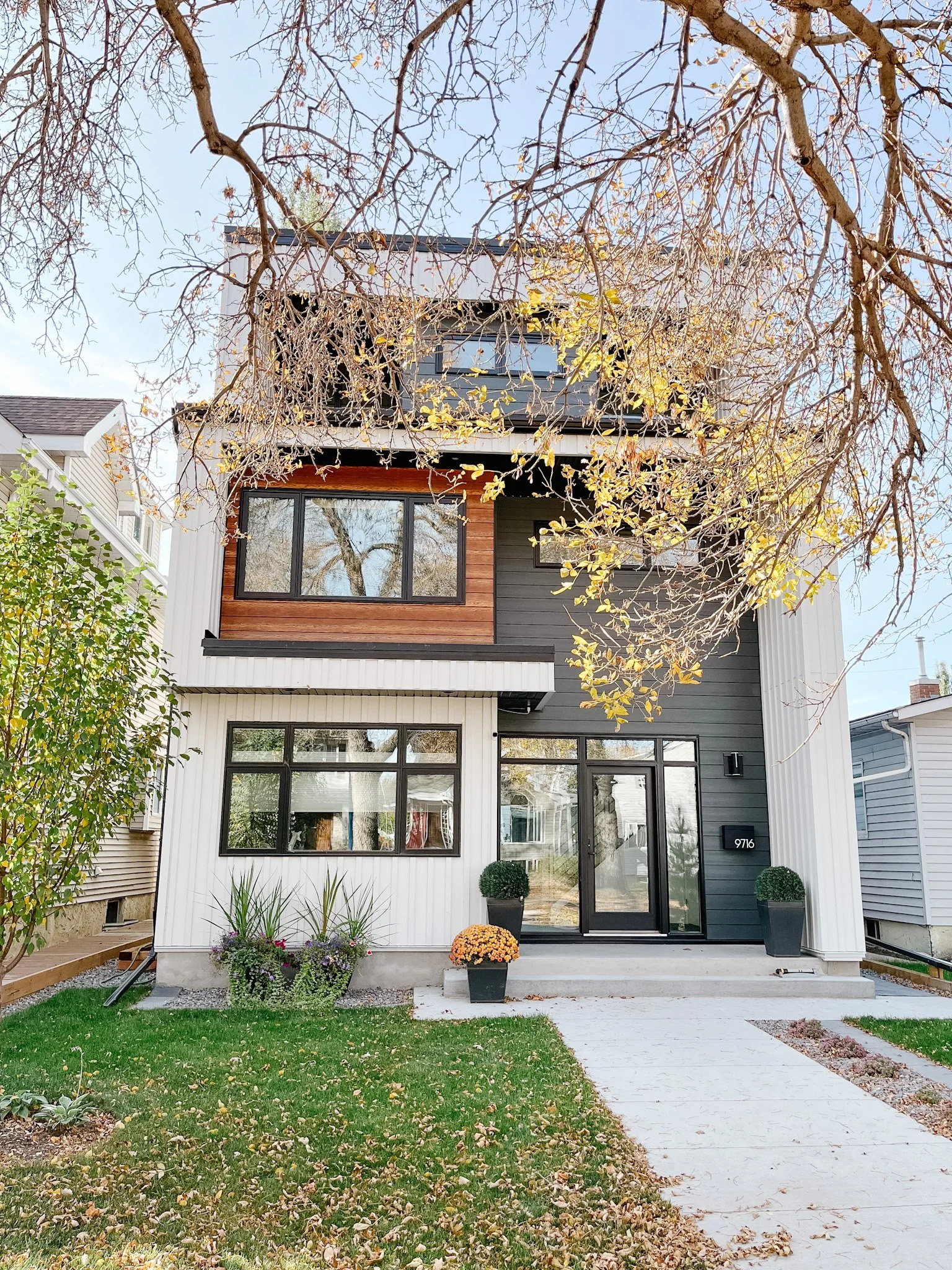 Edmonton Architectural Tour | Cloverdale — The Curb Appeal Co.