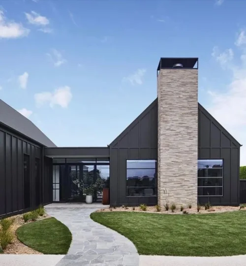 20 Stunning Black House Exteriors That Prove Dark Siding Is In Style ...