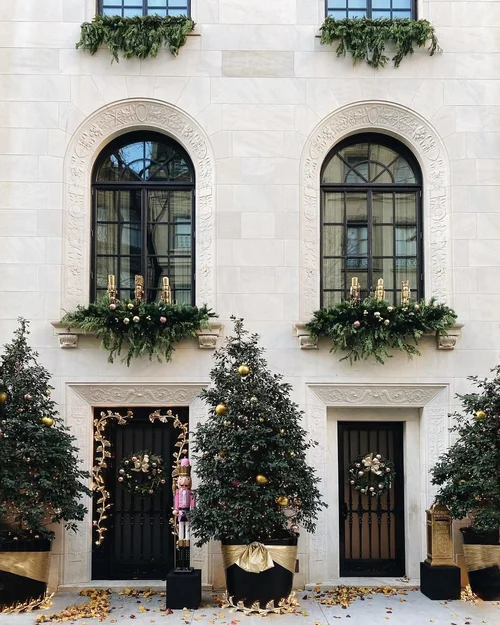 The Most Charming and Festive Homes of the Season — The Curb Appeal Co.