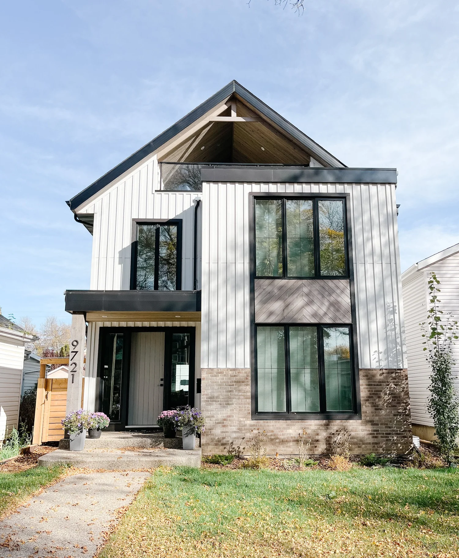 Edmonton Architectural Tour | Cloverdale — The Curb Appeal Co.