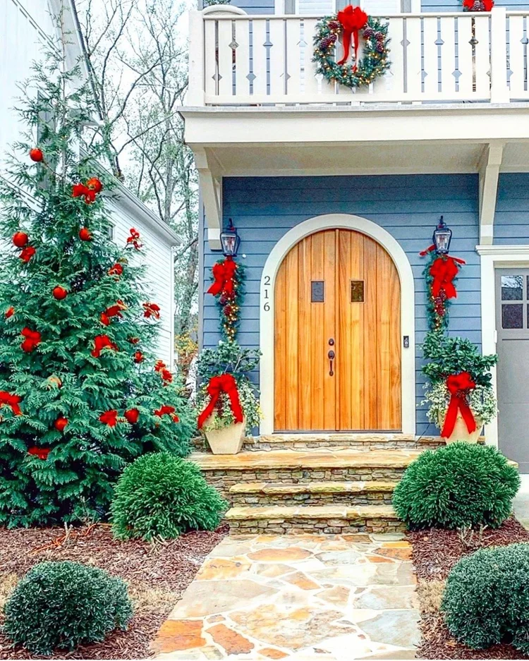 The Most Charming and Festive Homes of the Season — The Curb Appeal Co.