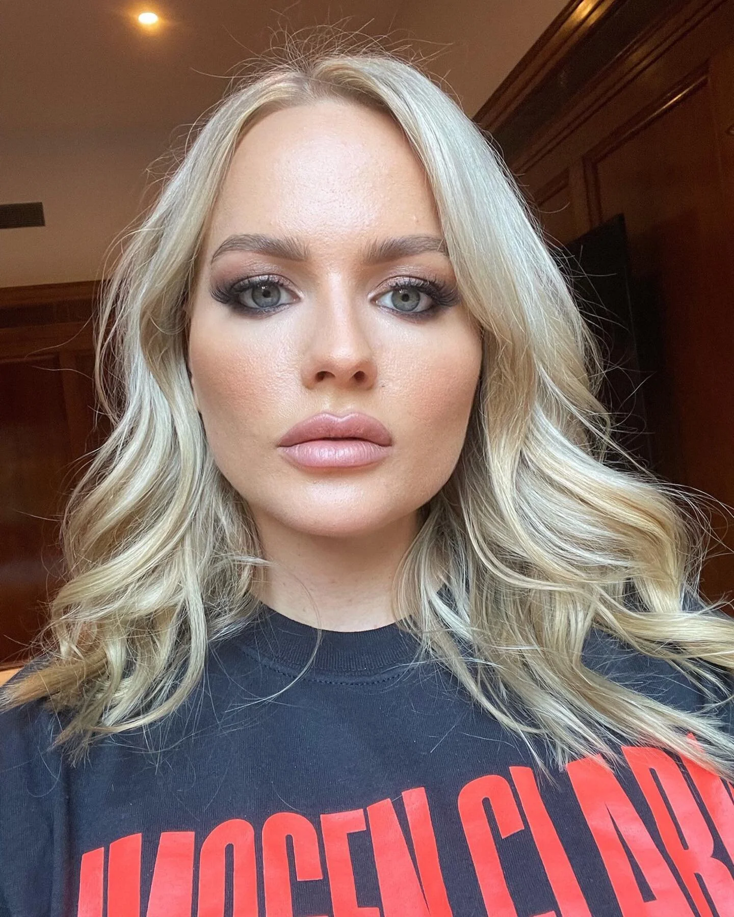 General 2 — Isobel Thorne