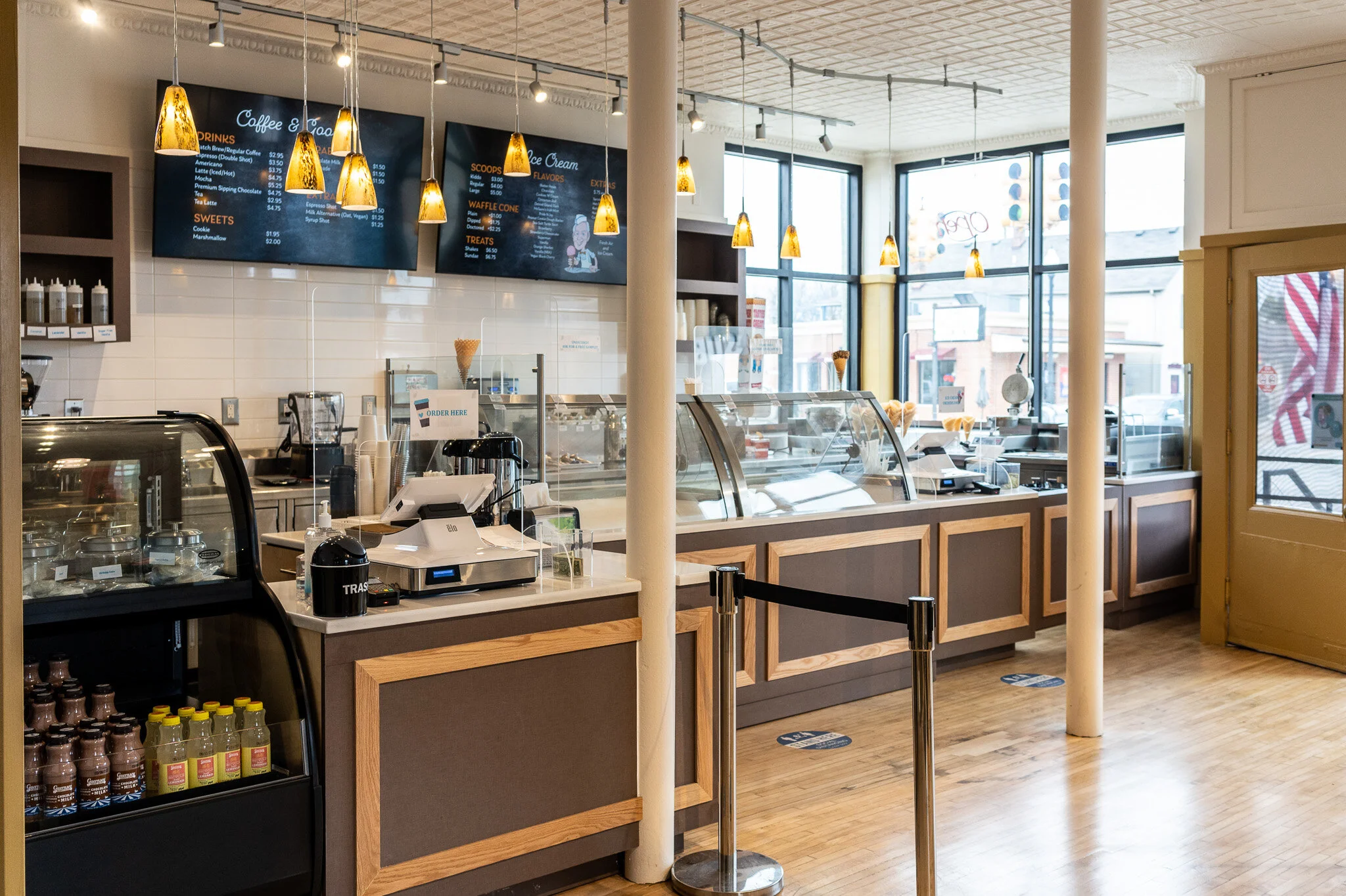 DOC'S ICE CREAM & COFFEE