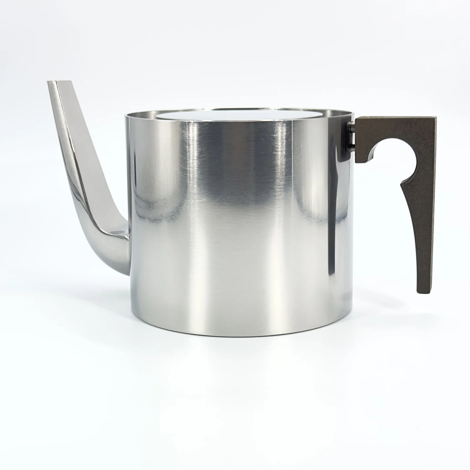 Designer Objects — DOVA Collective