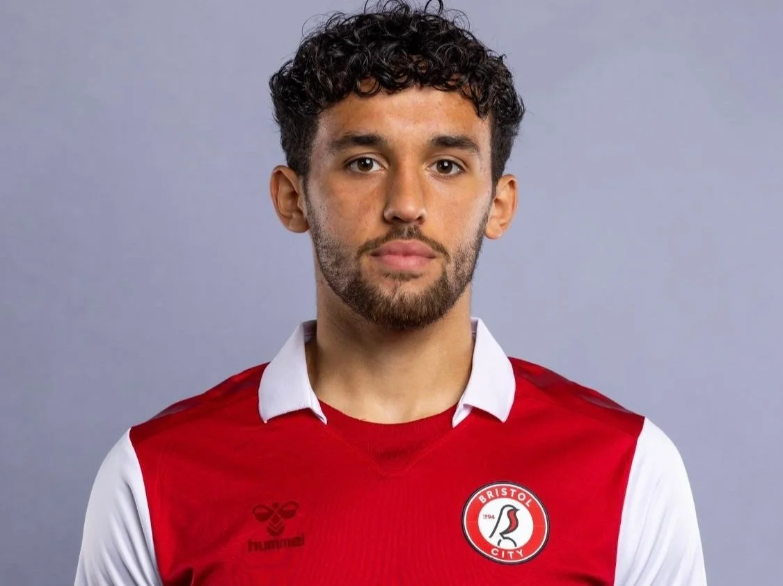 Services 1 — VMP - VISION MANAGEMENT PERFORMANCE