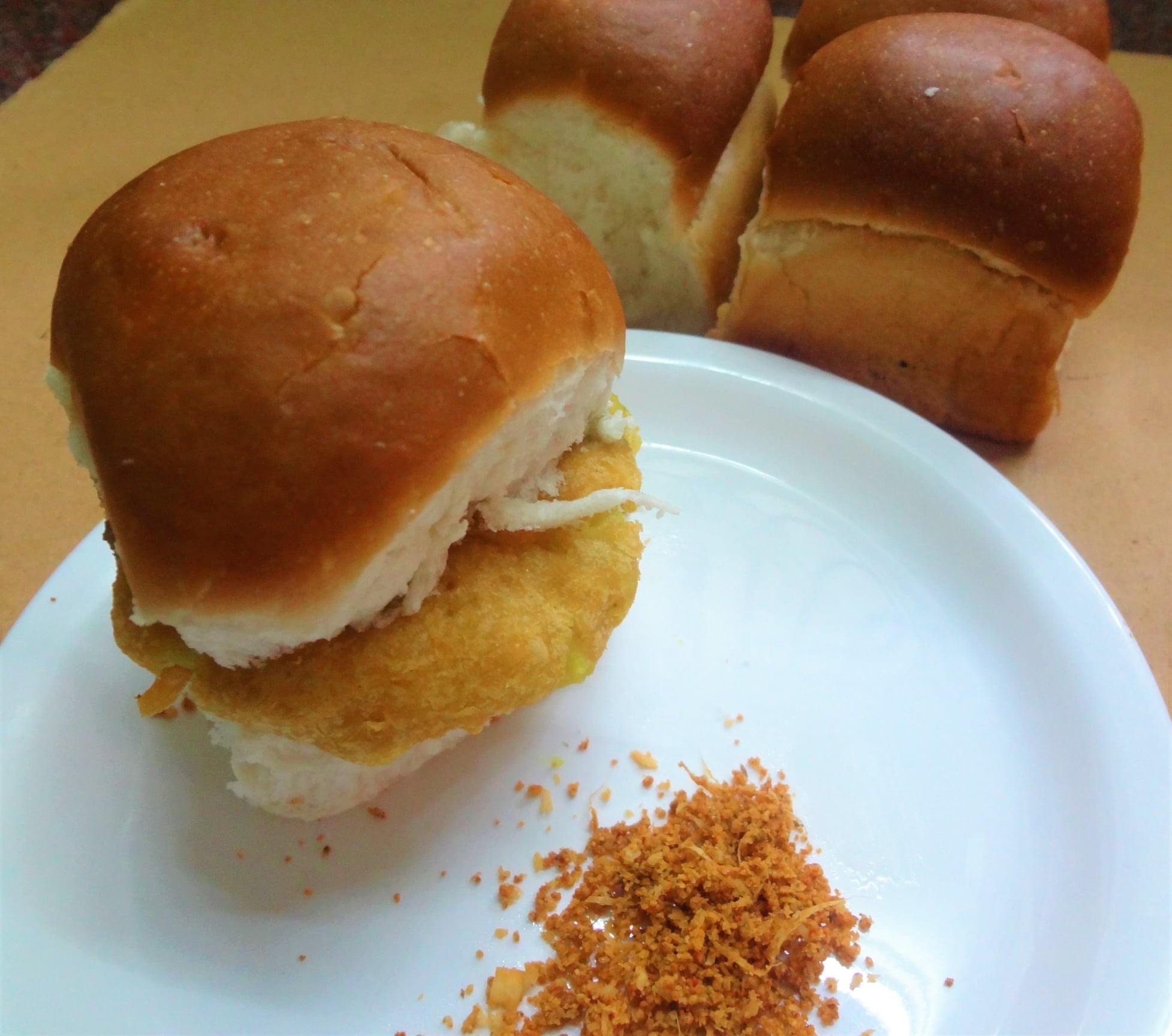 pav recipe |ladi pav |homemade pav |eggless pav bread — Your Everyday Cook