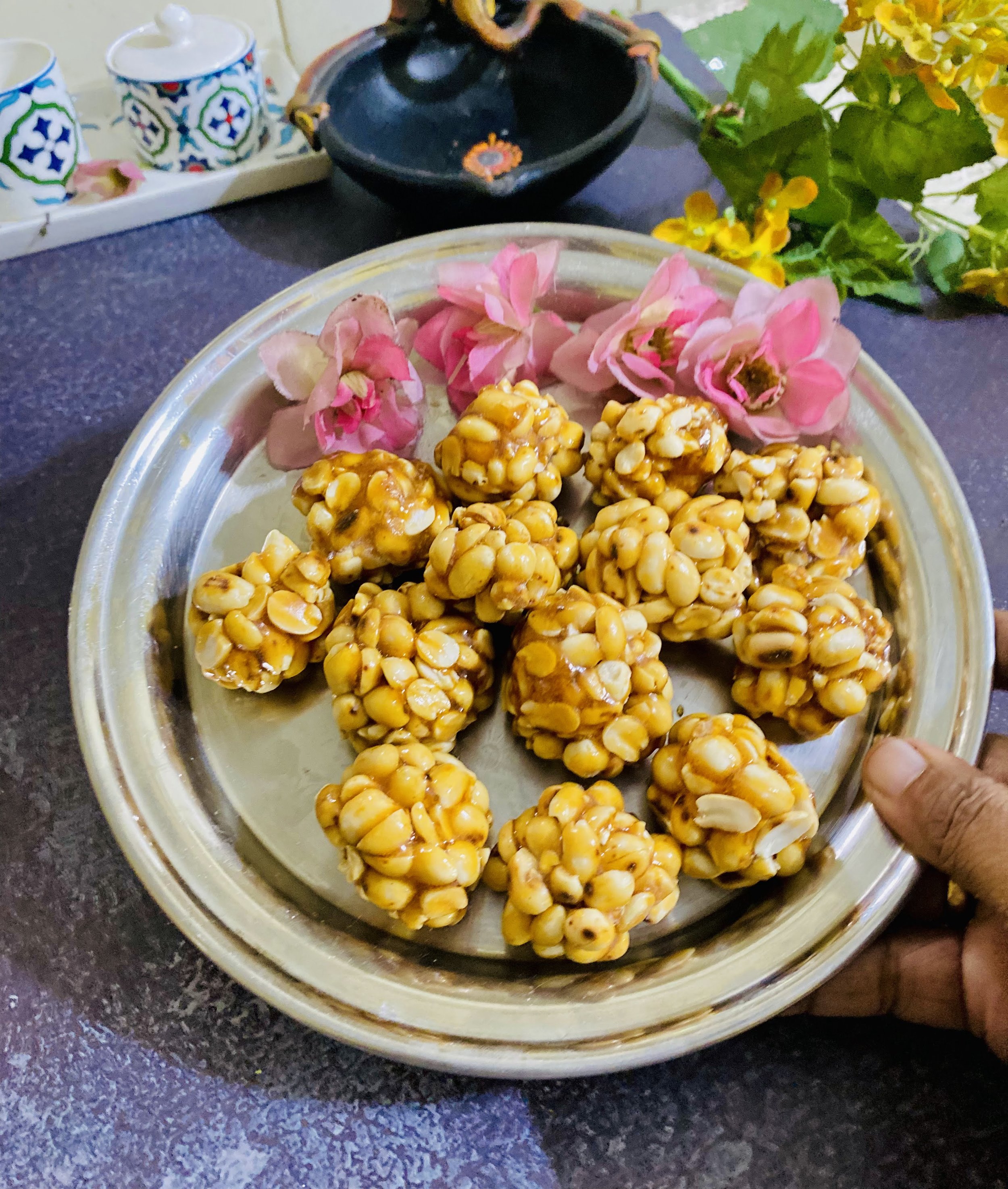 Peanut Balls — Your Everyday Cook