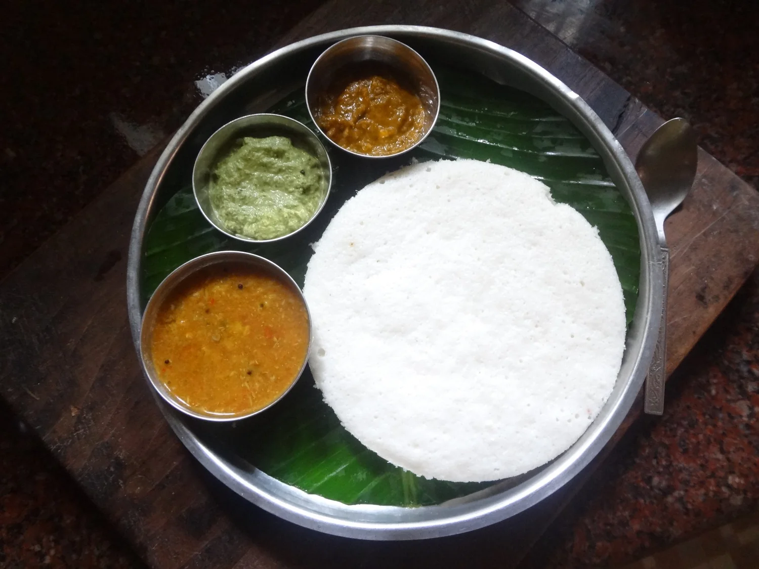 Thatte idli — Your Everyday Cook