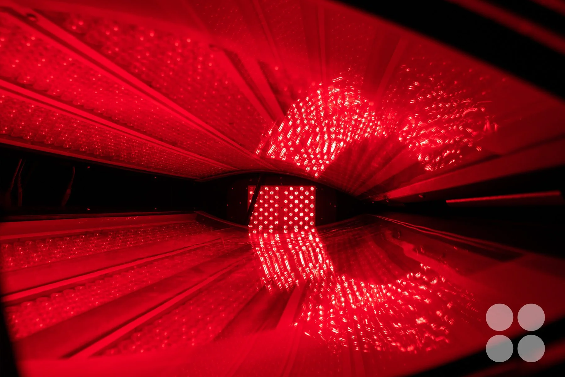 Photobiomodulation (PBM) Beds: Photobiomodulation Tables | PBM Red ...