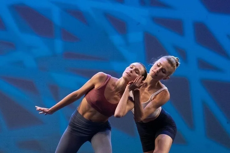 #QueertheBallet
