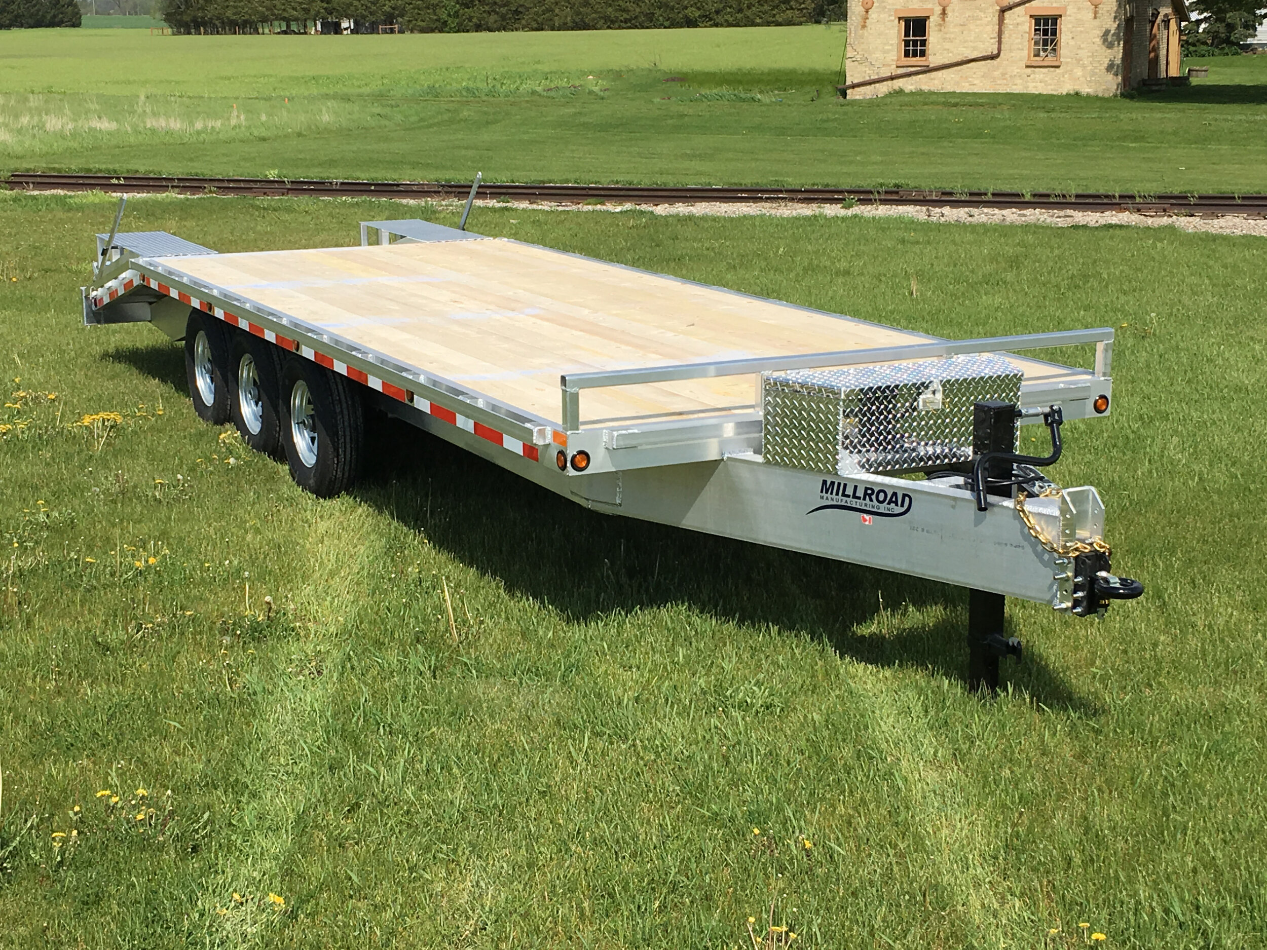 NS Trailers