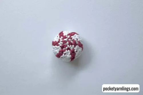 Free Peppermint Candy Crochet Pattern (Easy Christmas Ornament ...