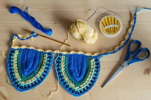 6 Super Easy ways on How to Crochet a Triangle Pattern — Pocket ...
