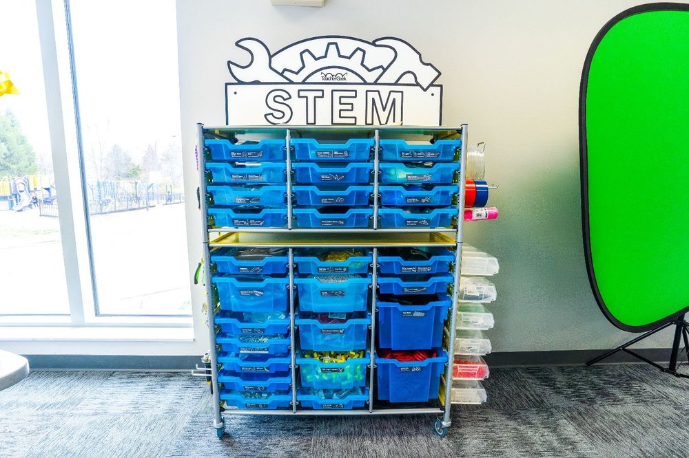 Makerspace on Wheels - TeacherGeek Cart Including Free Professional ...