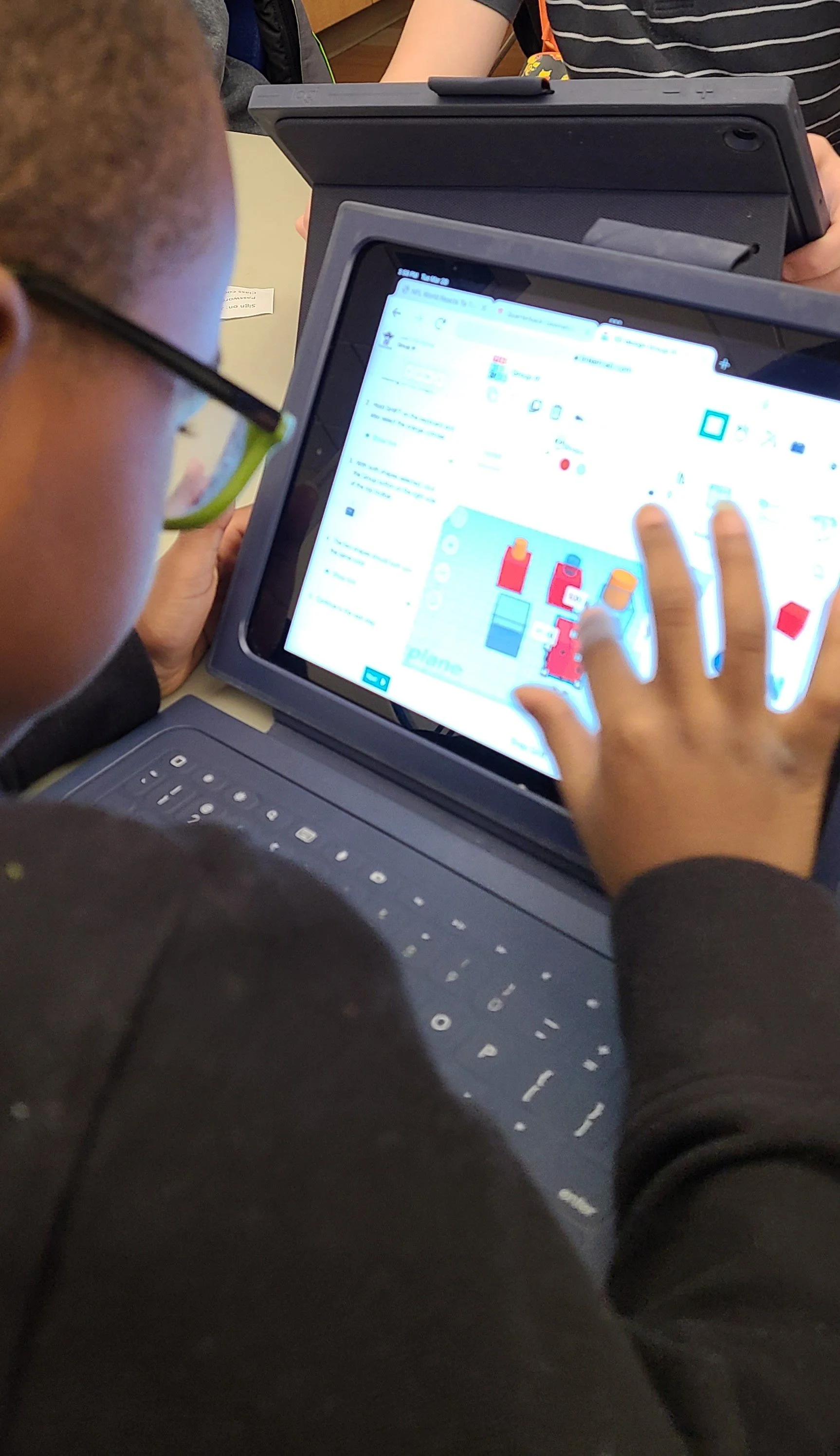 Is Hands On Learning Better Than Online Learning? | 1st Maker Space